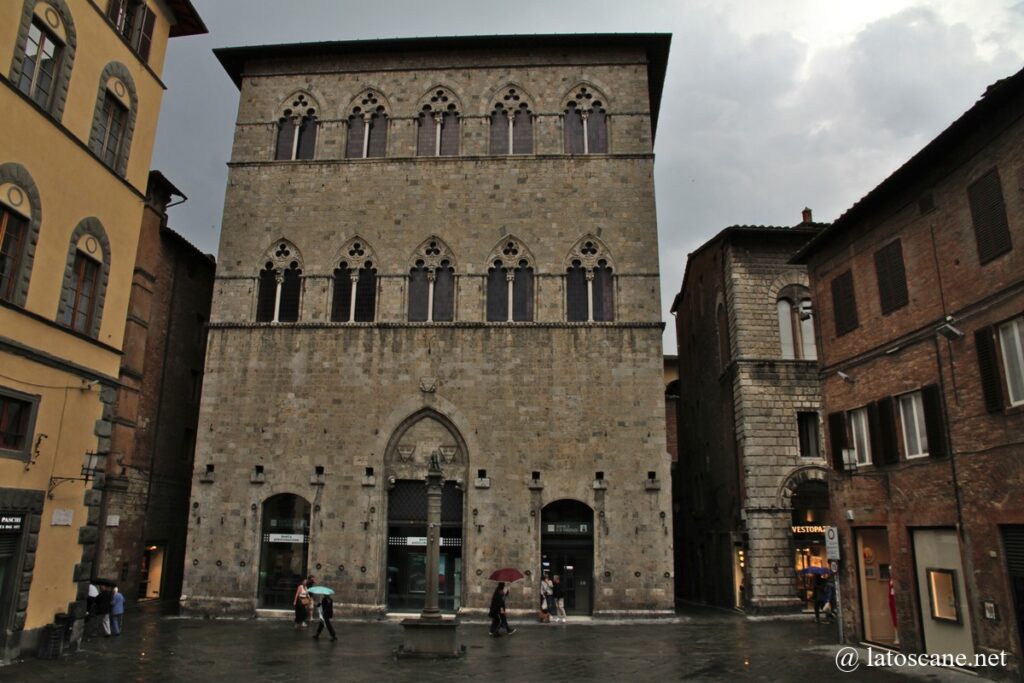 Palaces in Siena - LaToscane.net